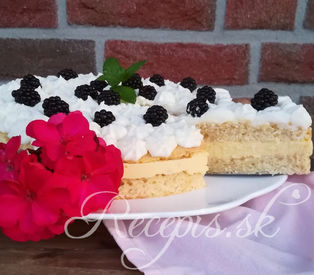 Lahodná mandľová torta so žĺtkovým krémom - recepis.sk - denne nové ...